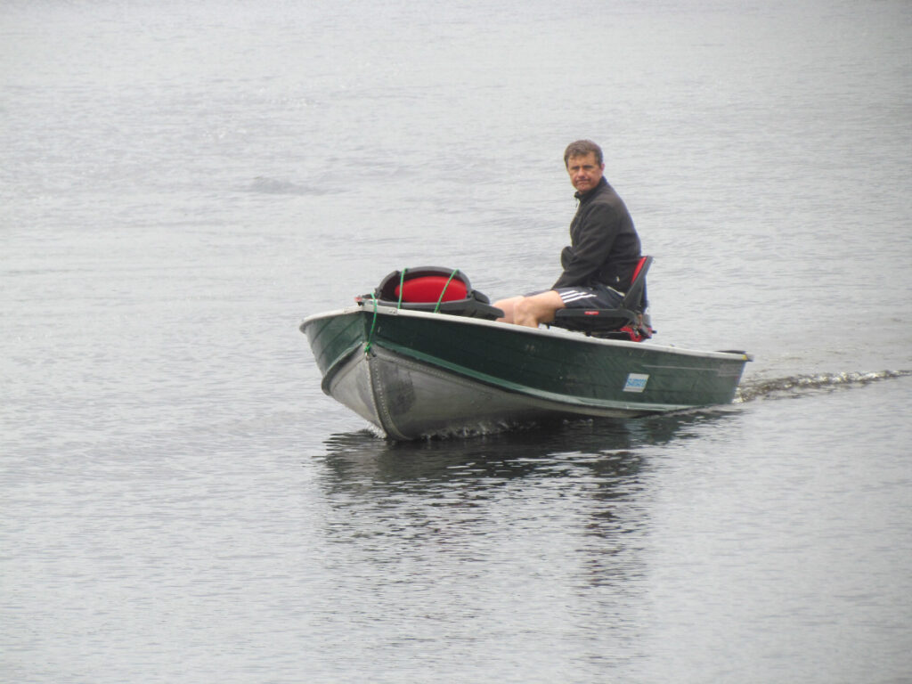 Choisir sa barque de pêche : Polyester, polyéthylène ou aluminium ...